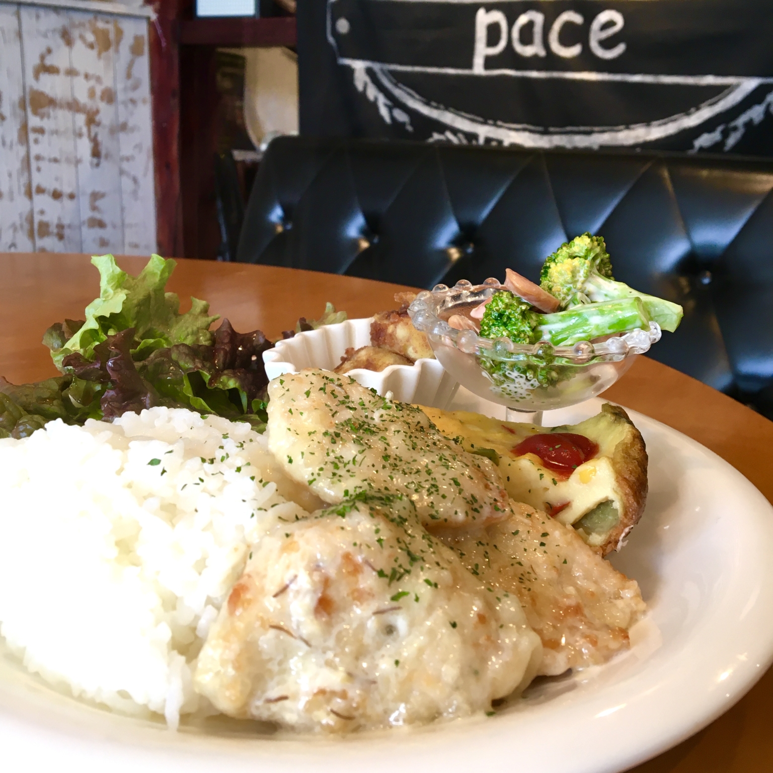 【pace】カフェ空間で会話もはずむ。週替わりのランチと焼菓子をお楽しみに。 - いずみがセンになる｜鹿児島県出水市のローカルウェブマガジン